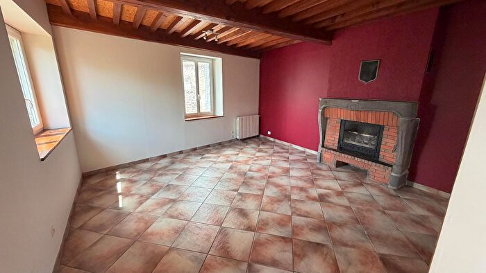 Maison 4 pièces à louer à Tallende
