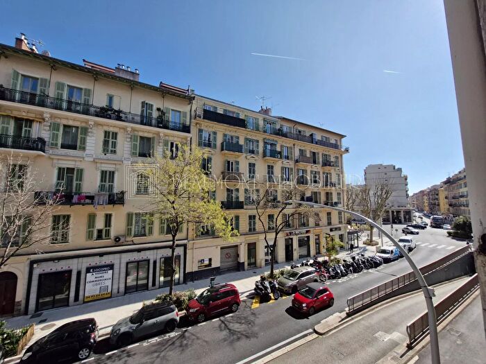 Appartement à vendre - Nice, Riquier - 2 pièces - 1 chambre