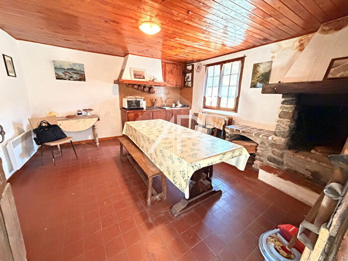 Maison 2 pièces à vendre à Saint-Martin-de-Queyrières