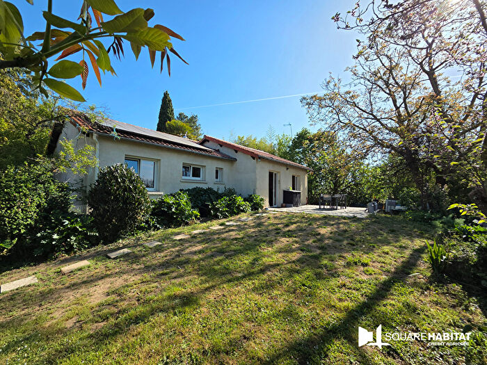 Maison à vendre - Cholet, Bretagne - 5 pièces - 3 chambres