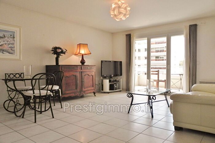 Appartement 3 pièces à vendre à Mandelieu-la-Napoule, Les Termes
