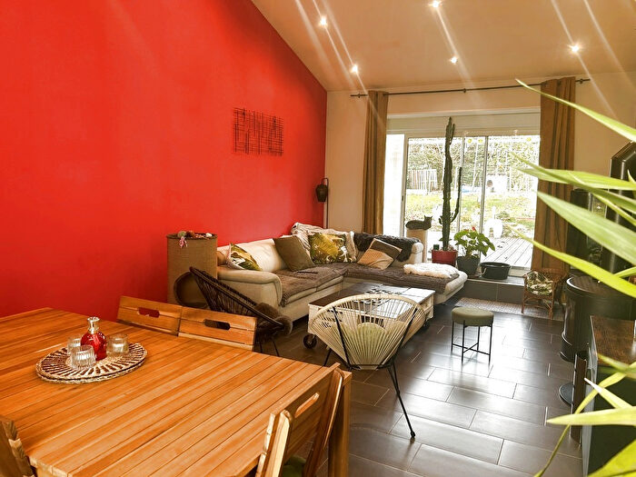 Maison à vendre - Le Loroux-Bottereau - 7 pièces - 5 chambres