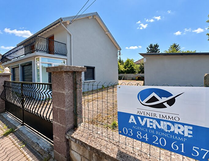 Maisons à vendre et appartements à louer - 3
