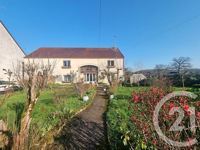 Maison à vendre - Marigny-sur-Yonne - 6 pièces - 3 chambres