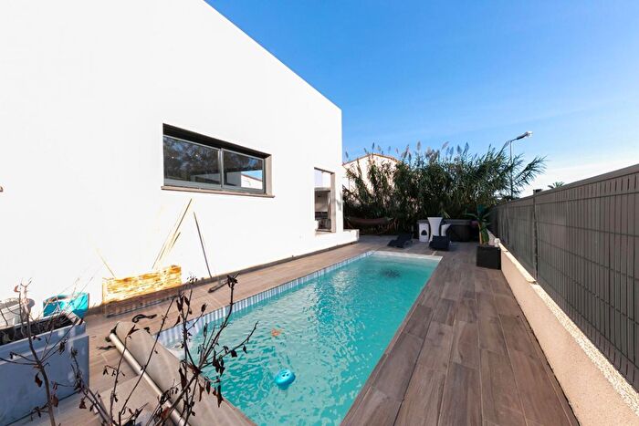 Maison à vendre - Cabestany - 5 pièces - 4 chambres