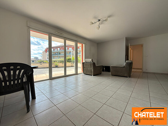 Bourg-en-Bresse, Grande Reyssouze, Grand Challes : Appartement 3 pièces à vendre