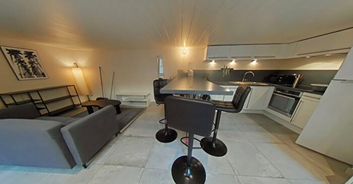 Appartement 1 pièce à Lyon 1er, Ouest des Pentes, à louer