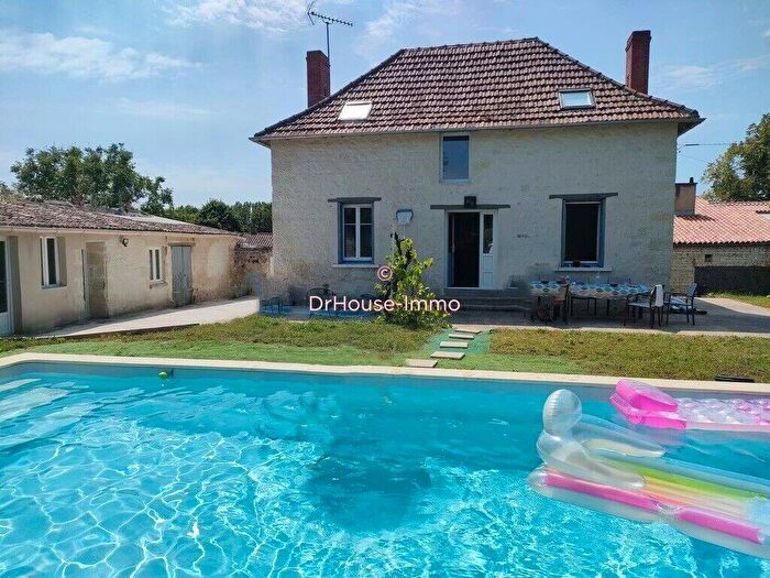 Maison à louer - Jaunay-Marigny - 4 pièces - 3 chambres