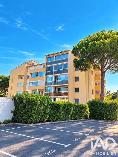 Appartement 3 pièces à Fréjus, Villeneuve, à vendre