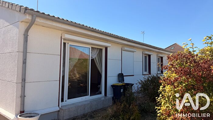 Maison 5 pièces à Beaune-la-Rolande, à vendre