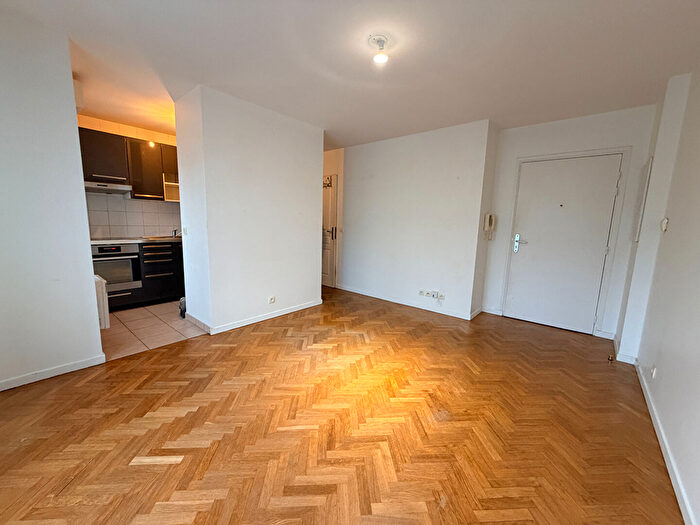 Appartement à vendre - Les Lilas, Bruyères, Chassagnolle - 1 pièce