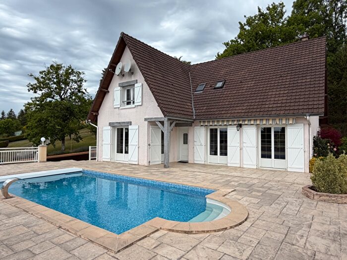Maison 9 pièces à vendre à Chevillon