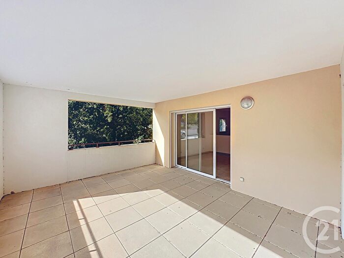 Appartement à vendre - Céret - 3 pièces - 2 chambres