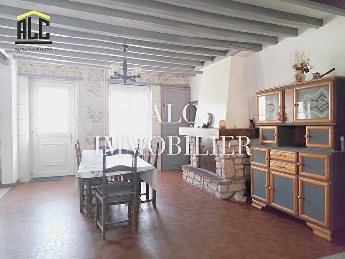 Maison à vendre - Monhoudou - 5 pièces - 4 chambres