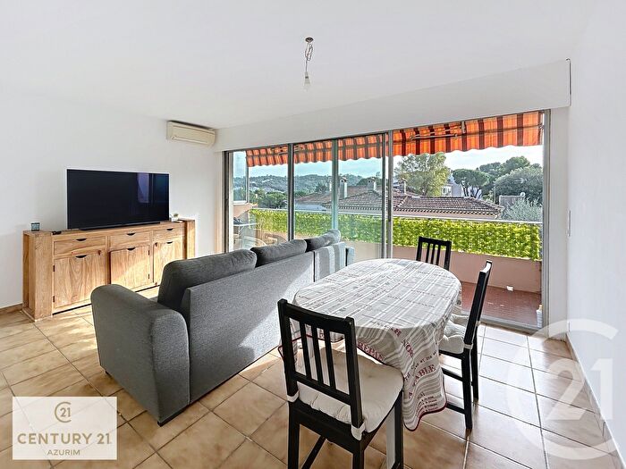 Appartement à vendre - Le Cannet, Aubarède - 4 pièces - 3 chambres