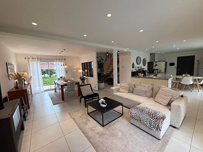 Maison à vendre - Rainneville - 5 pièces - 4 chambres