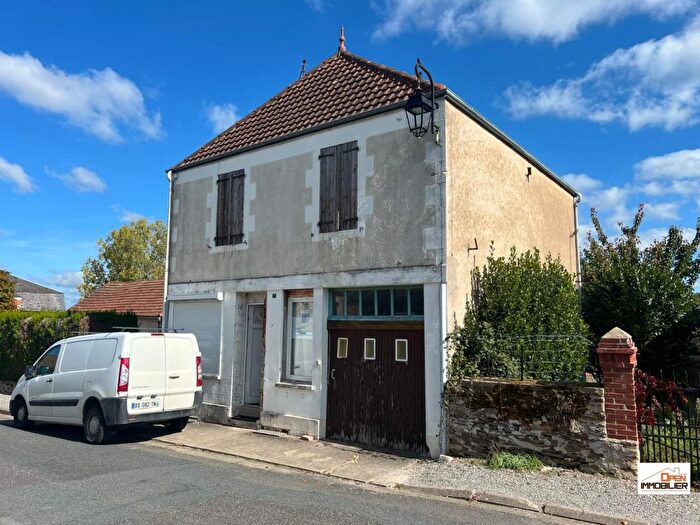 Maison 5 pièces à Saint-Saturnin, à vendre