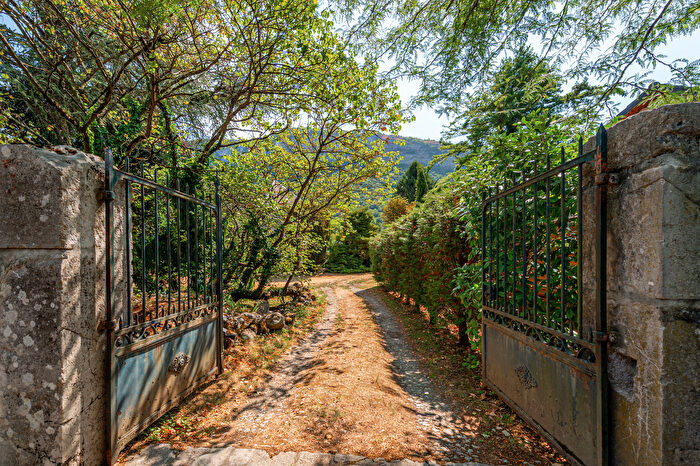 Maison 6 pièces à Sonnaz, à vendre