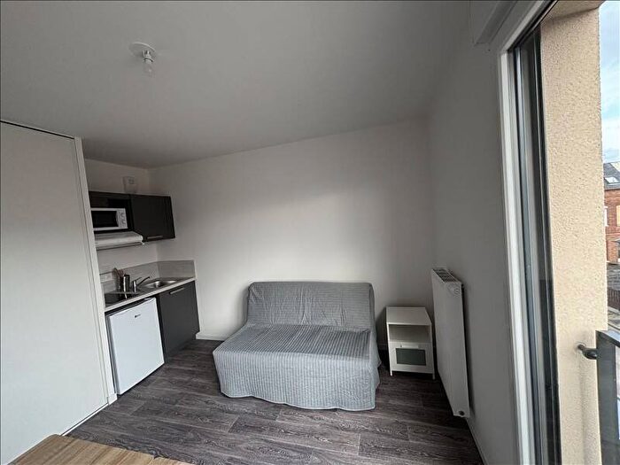 Appartement à louer - Pampoule-La Ravine, Louviers - 1 pièce