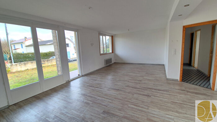 Maison 4 pièces à Vignes, à vendre