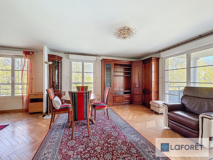 Appartement 4 pièces à vendre - Le Plessis-Trévise, Centre-ville, Orly Parc