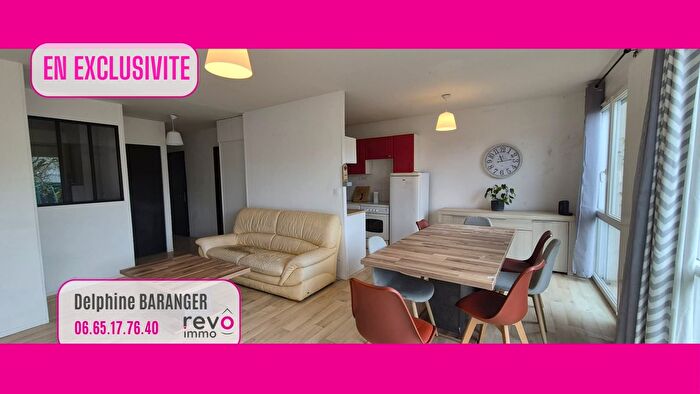 Saint-Georges-des-Gardes : Maison 3 pièces à vendre