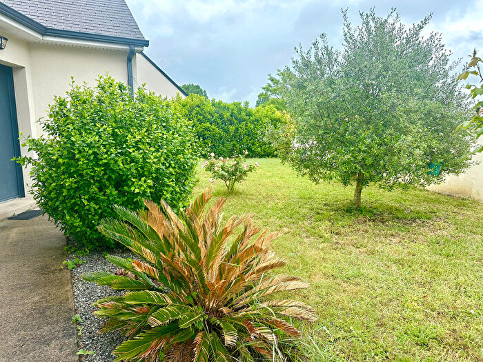 Maison 4 pièces à Distré, à vendre