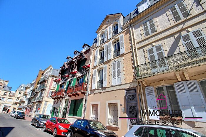 Appartement 3 pièces à Trouville-sur-Mer, Plages, Promenade des Planches, Bon Secours, à vendre