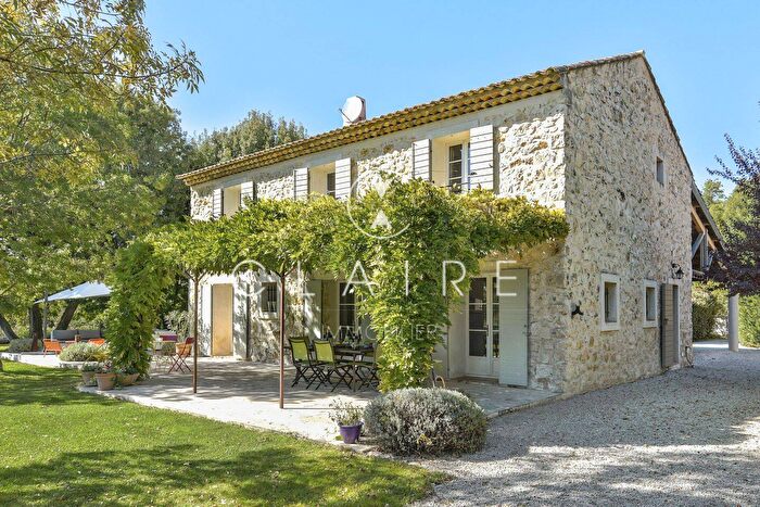 Aix-en-Provence : Maison 7 pièces à louer