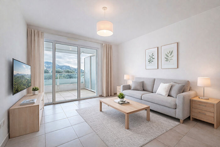 Appartement à vendre - Carqueiranne - 2 pièces - 1 chambre