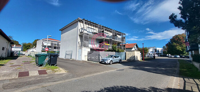 Parentis-en-Born : Appartement 2 pièces à louer