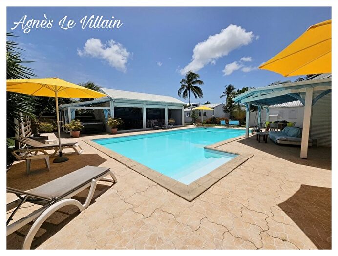 Maison 19 pièces à vendre - Saint-François
