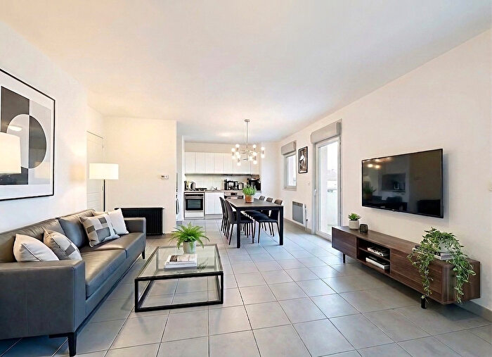 Appartement 3 pièces à Tours, Cathédrale, à vendre