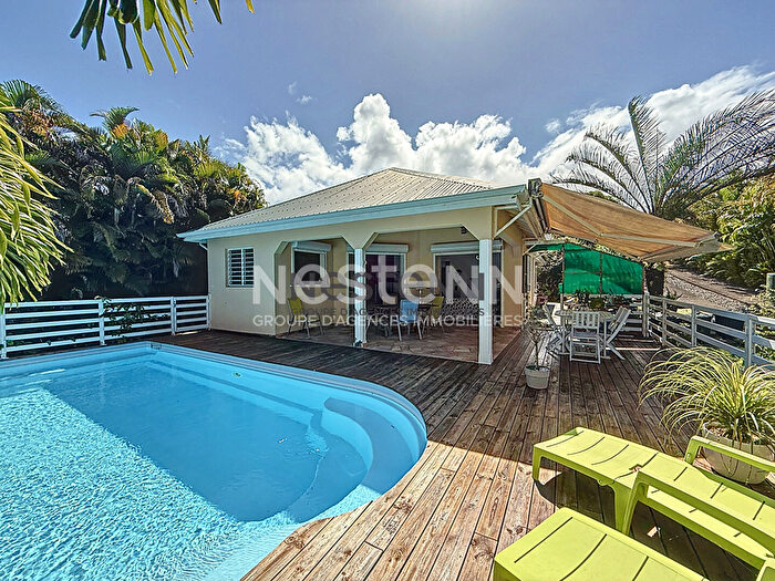 Maison à vendre - Sainte-Rose - 4 pièces - 3 chambres