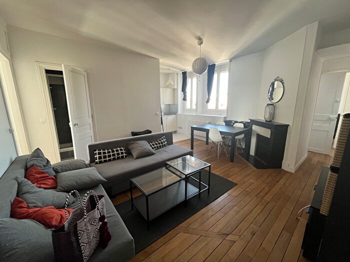 Saint-Mandé, Notre Dame, Saint-Michel de Picpus - Appartement 3 pièces à louer