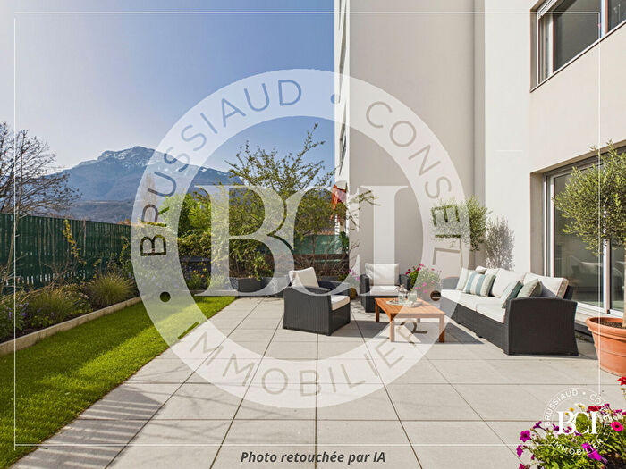 Appartement à vendre - Seyssinet-Pariset, Les Iles - 3 pièces - 2 chambres