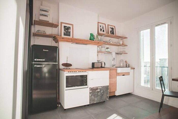 Appartement à louer - La Joliette, Marseille ème arrondissement - 1 pièce - 1 chambre