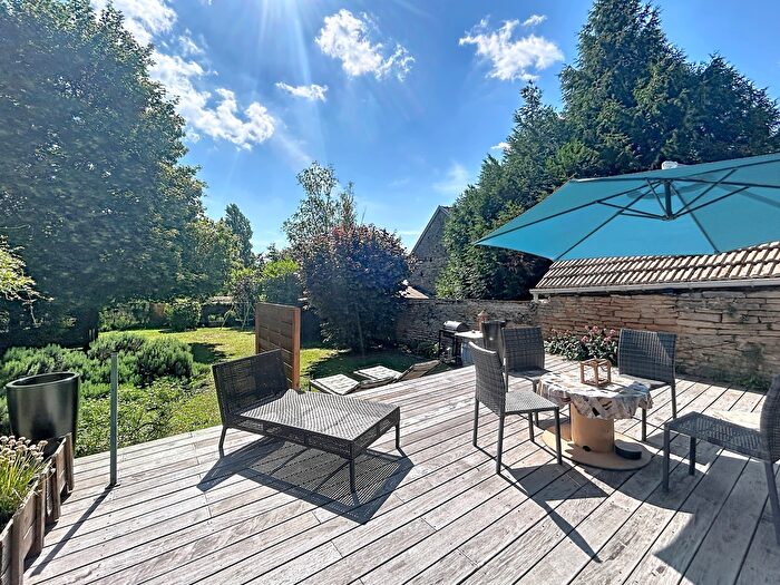 Maison 6 pièces à vendre à Chevannes