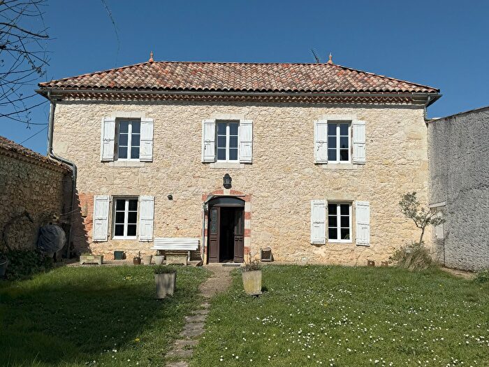 Maison à vendre - Valence-sur-Baïse - 4 pièces - 3 chambres