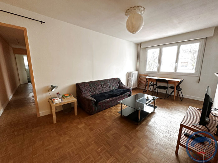 Appartement à vendre - La Riche - 4 pièces - 3 chambres