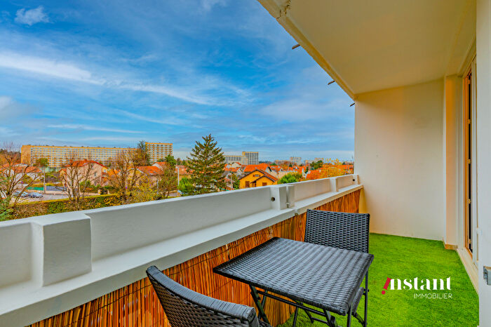 Appartement 1 pièce à louer - Bron