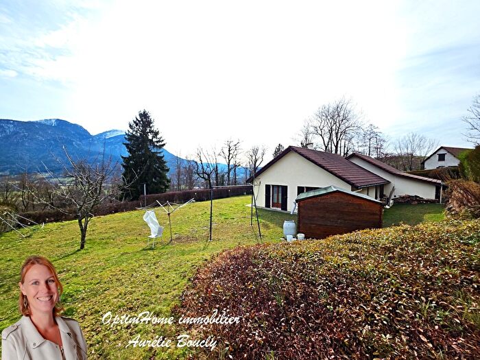 Maison à vendre - Saint-Laurent-du-Pont - 4 pièces - 3 chambres