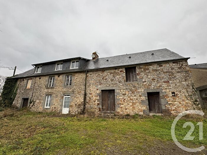 Maison à vendre - Bagnoles-de-lOrne - 7 pièces - 5 chambres
