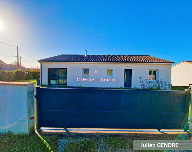 Maison à vendre - Saint-Martin-lès-Melle - 5 pièces - 3 chambres