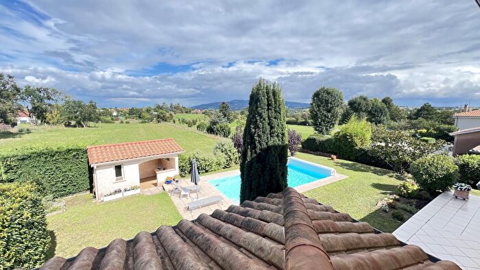 Maison à vendre - Dommartin - 6 pièces - 4 chambres