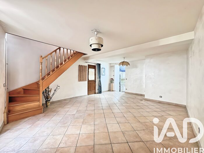 Appartement à vendre - Leuville-sur-Orge - 5 pièces - 4 chambres