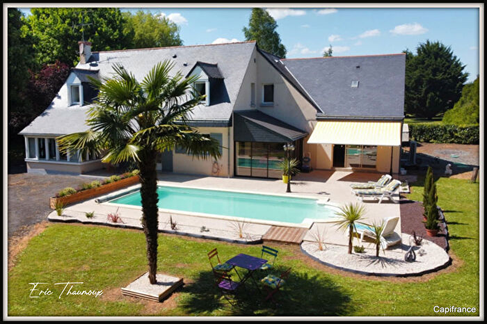 Maison à vendre - Mazé - 8 pièces - 6 chambres