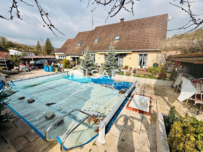 Maison 9 pièces à Joigny, à vendre