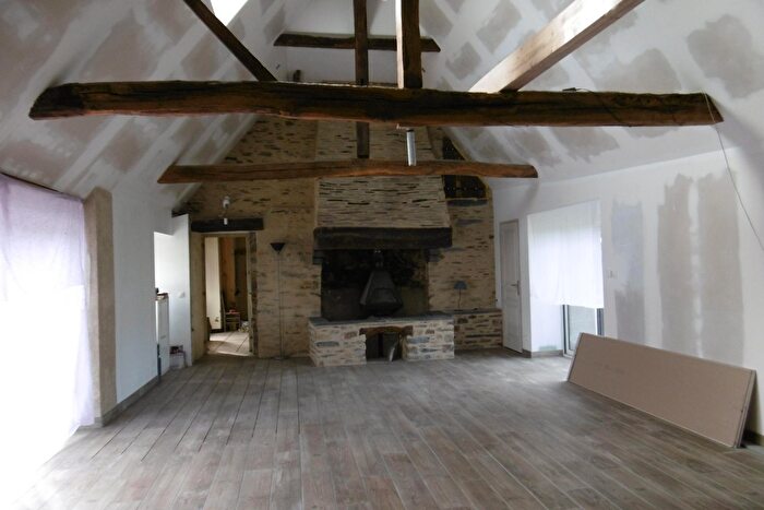 Maison 7 pièces à Combrée, à vendre