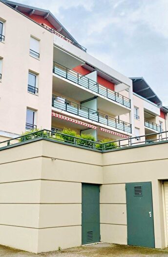 Appartement à louer - Bourg-en-Bresse - 2 pièces - 1 chambre